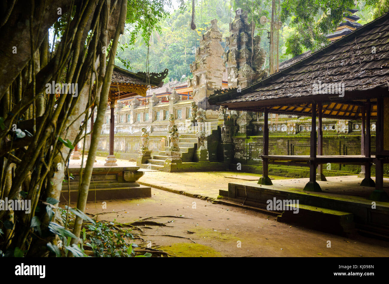 Stone entrance gate of 13th-century Pura Kehen temple, in Bali ...