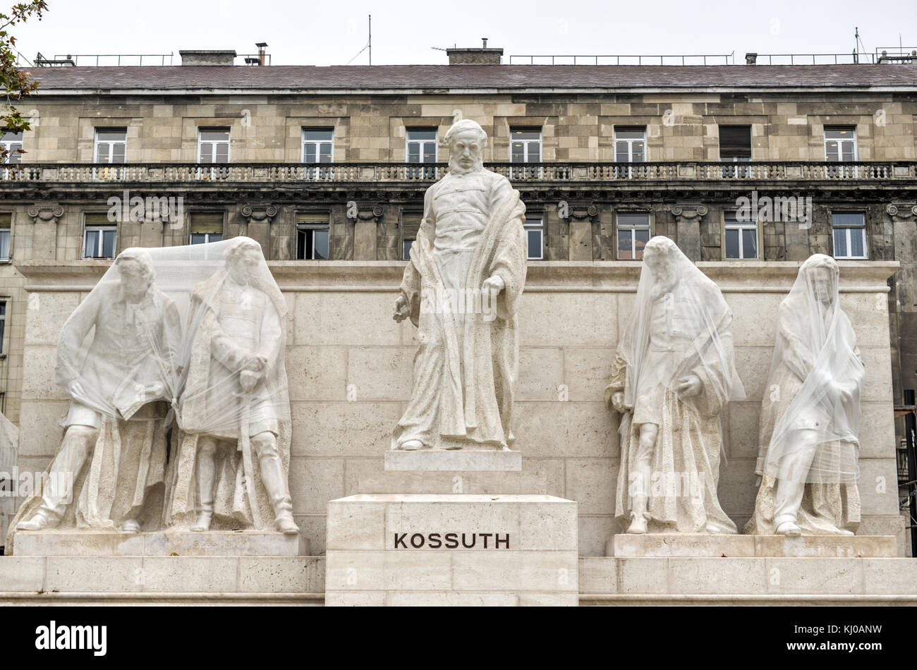 Kossuth Memorial is public monument dedicated to former Hungarian ...