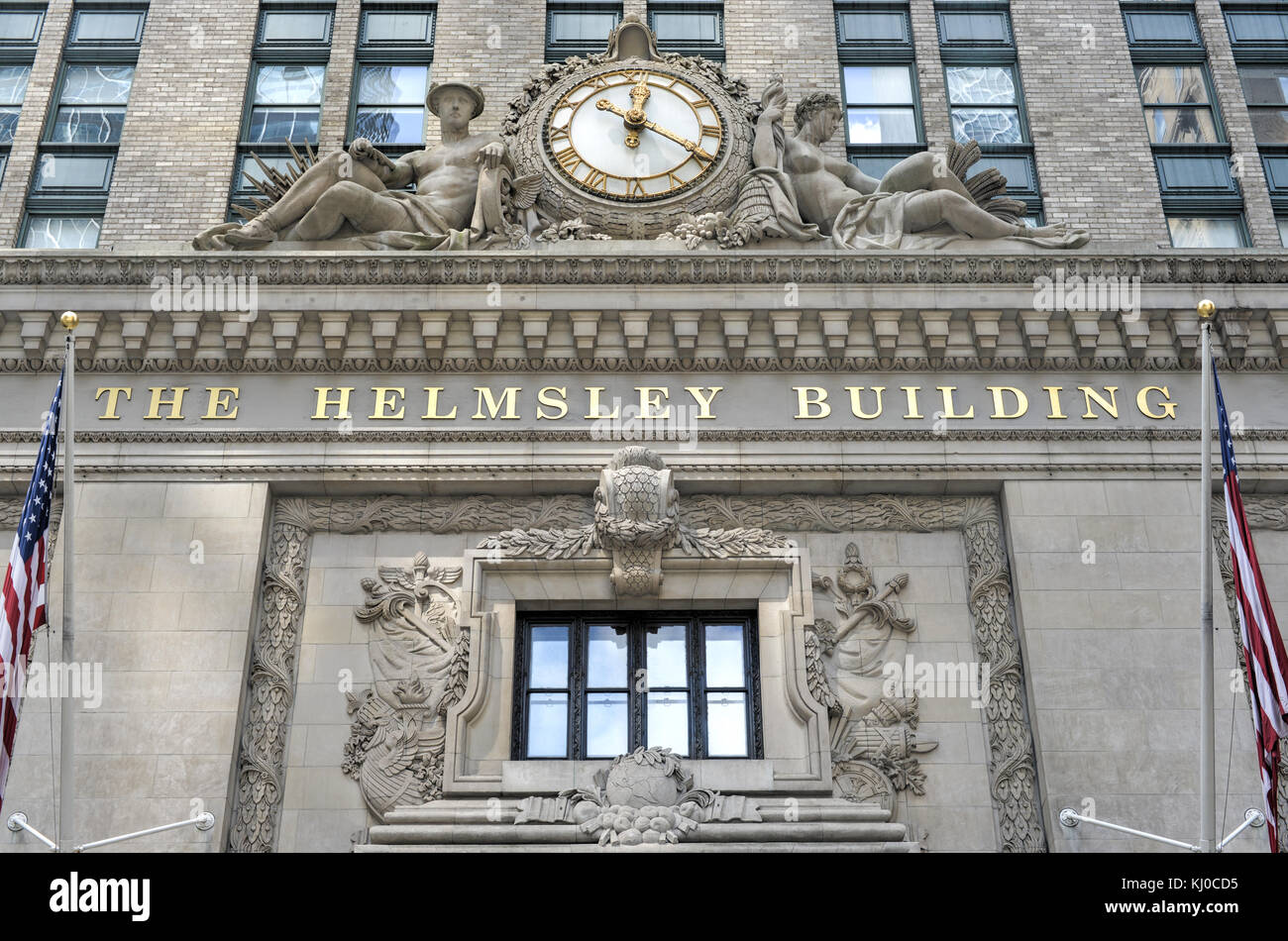 Helmsley building hi-res stock photography and images - Alamy