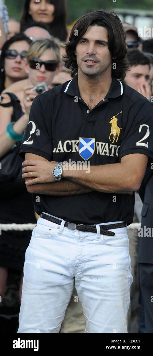NEW YORK - MAY 30: Nacho Figueras, Prince Harry attends the 2009 Veuve ...
