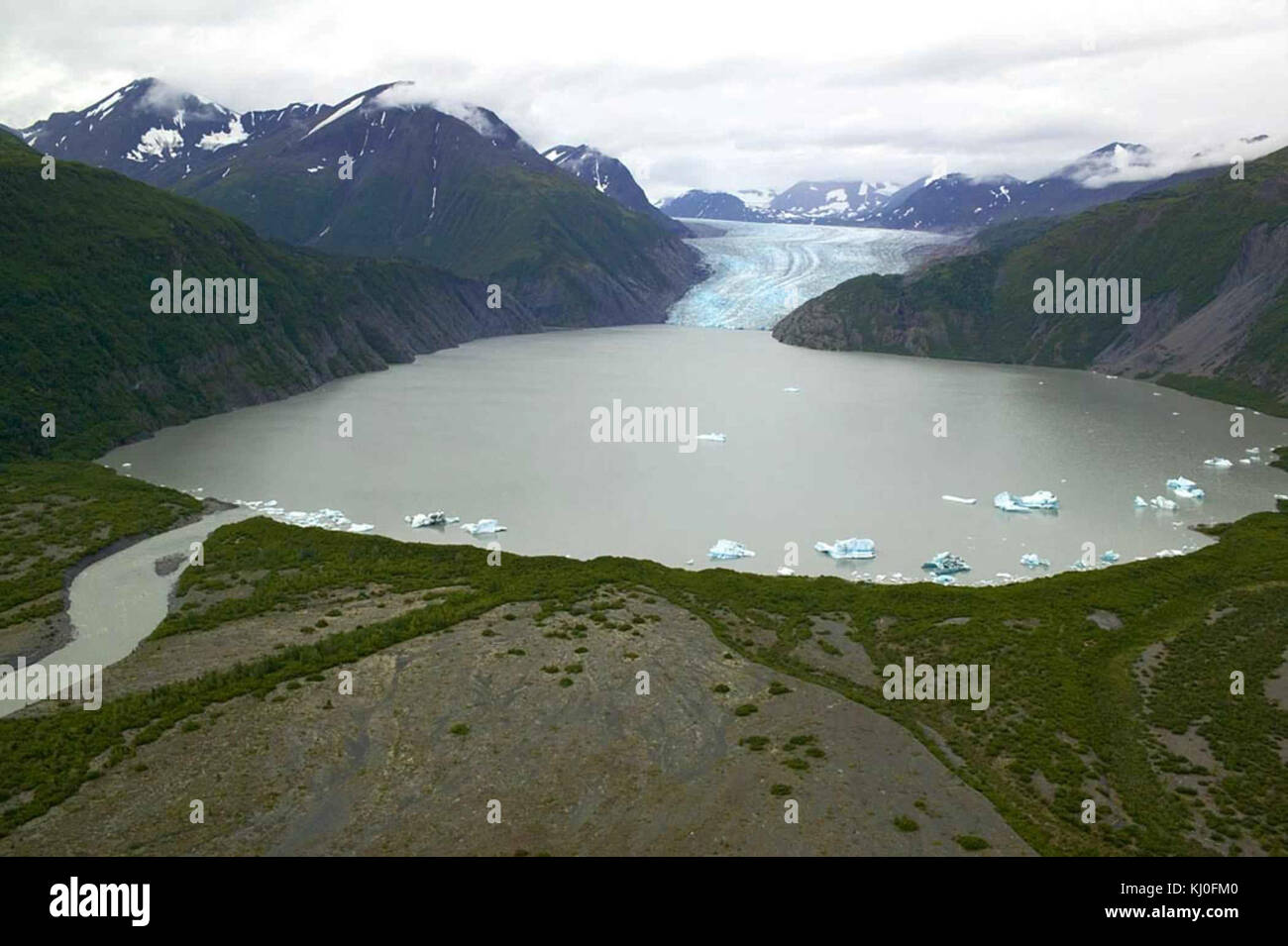Glacier and glacial lake Stock Photo - Alamy