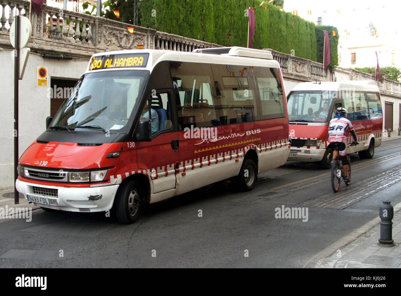 Granada alhambra bus Stock Photo - Alamy