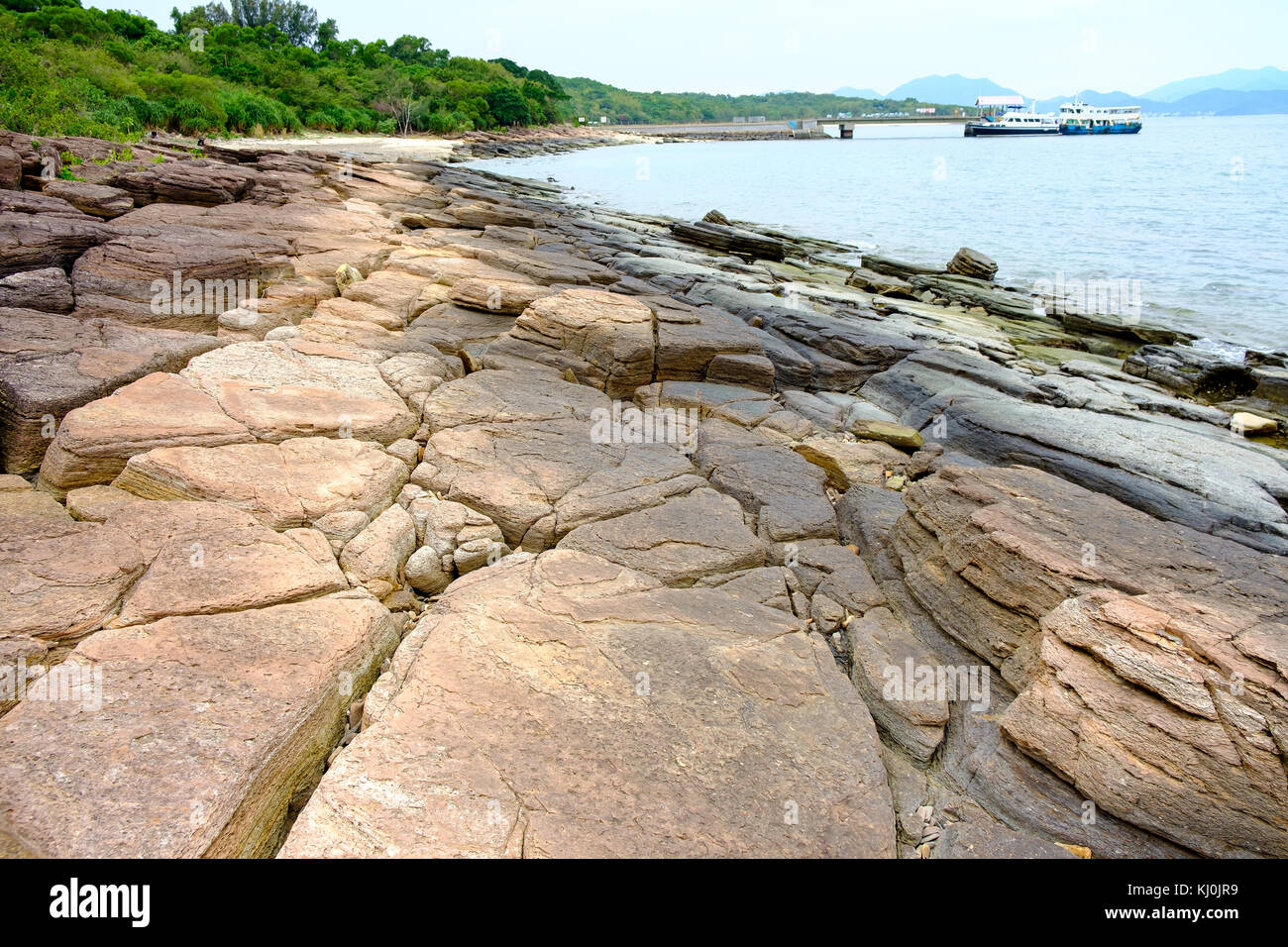 Geopark layers of sedimentary rock, in Tung Ping Chau, Hong Kong Stock ...