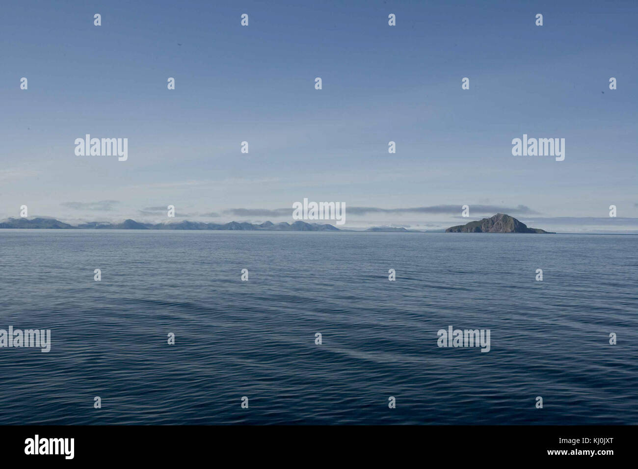 Aleutian islands ocean water Stock Photo - Alamy