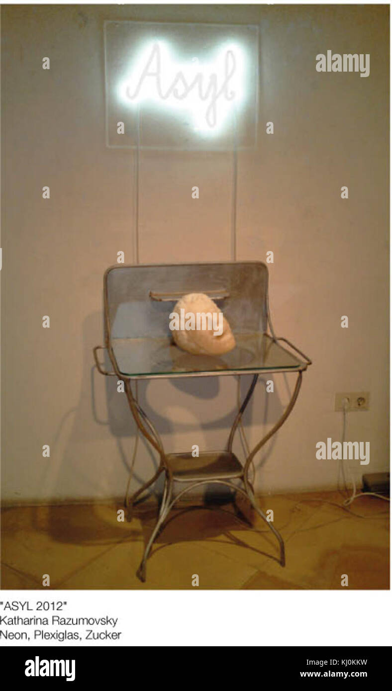 Asyl High Resolution Stock Photography and Images - Alamy