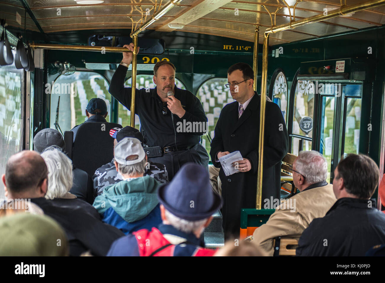 U s army operations officer hi-res stock photography and images - Alamy