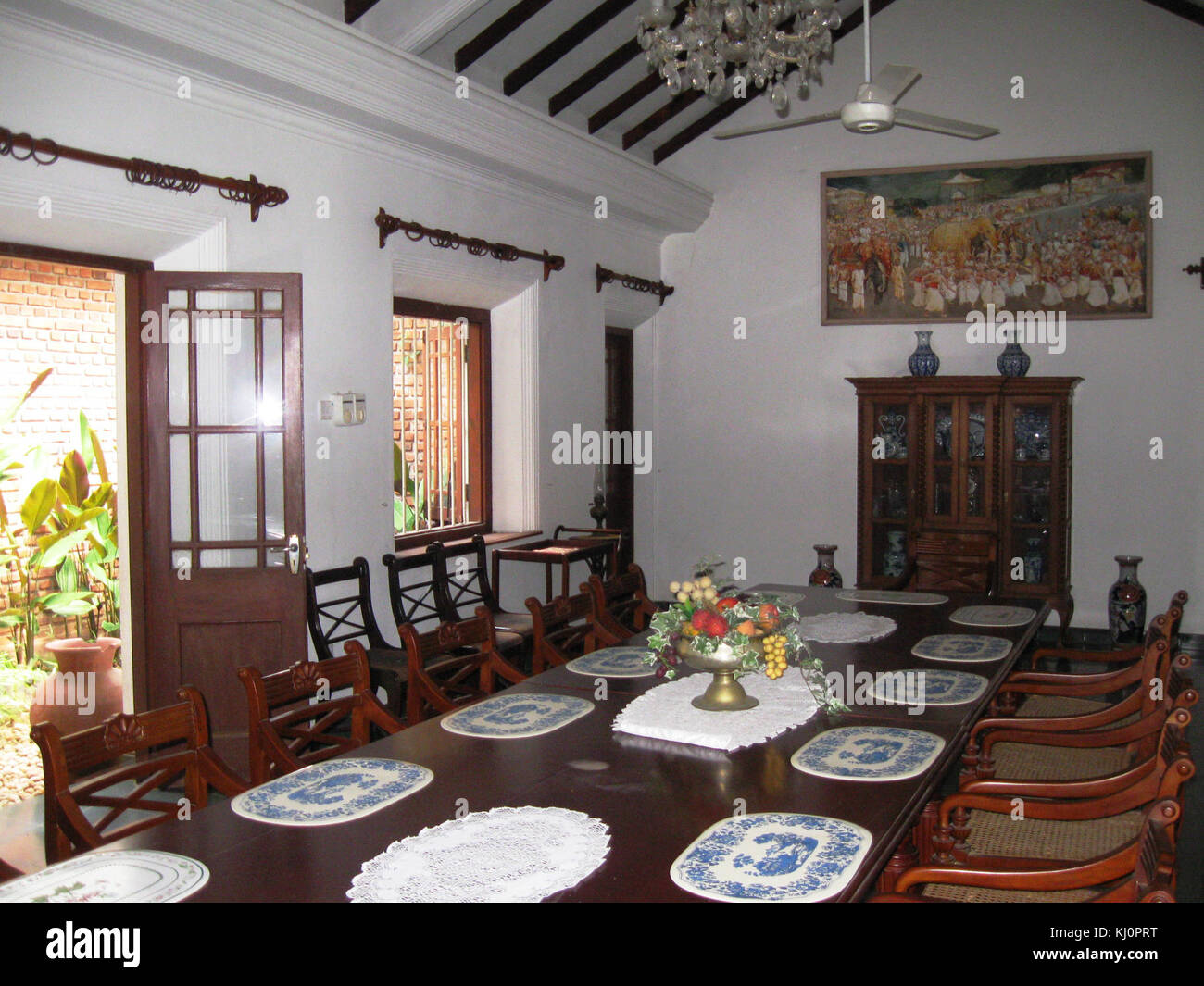 Dining Room of Meeduma Walauwa, Rambukkana Stock Photo - Alamy