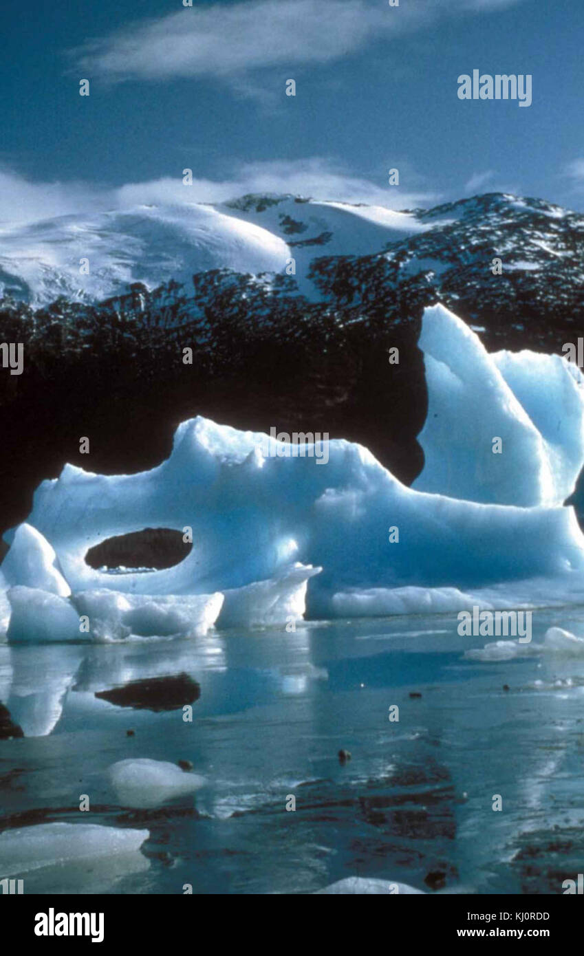 Ice berg frost Stock Photo - Alamy