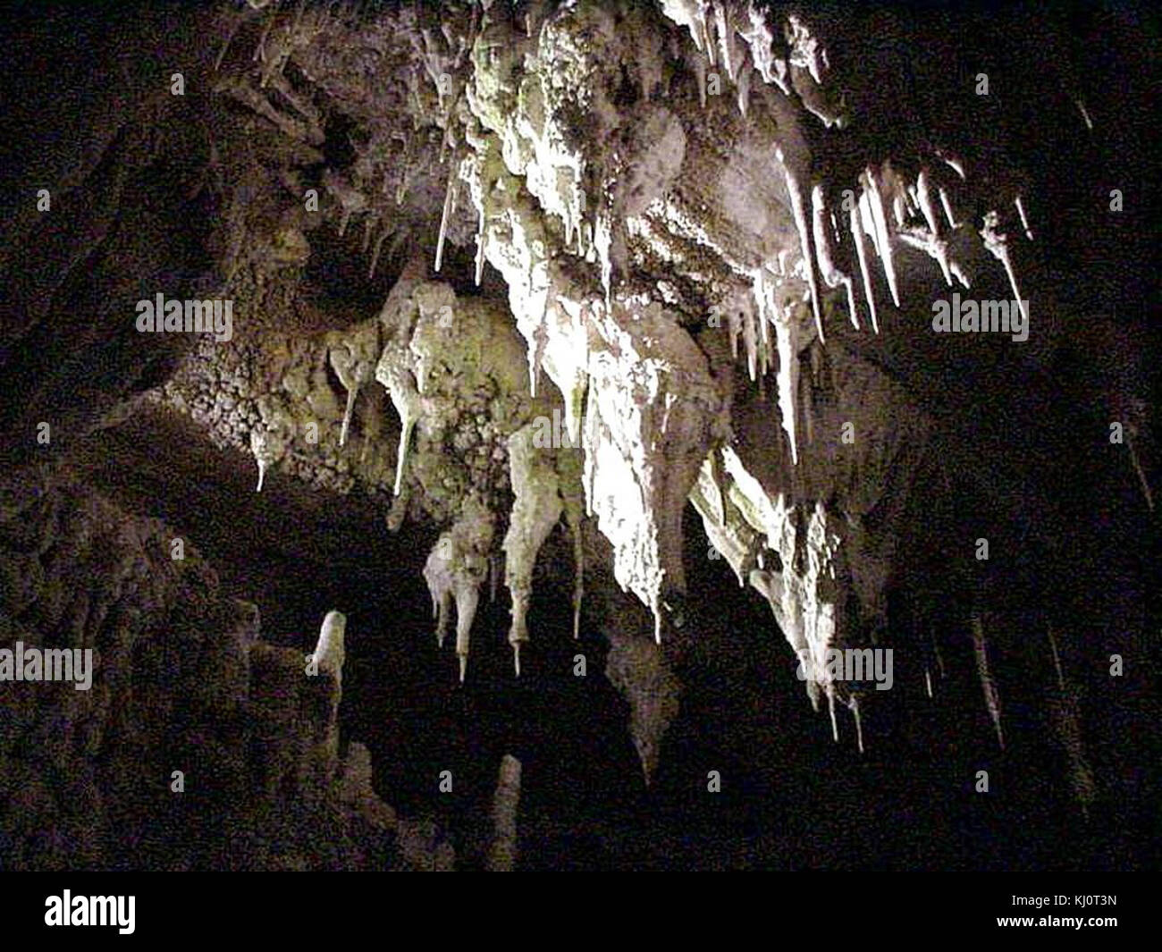 Rock crystal mineral cave hi-res stock photography and images - Alamy
