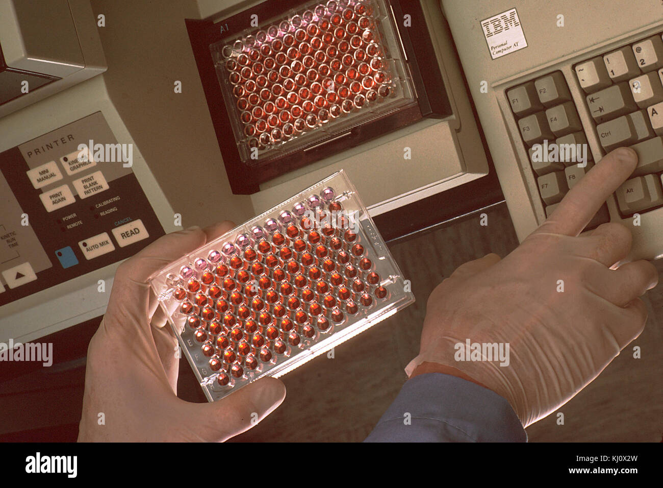 Extraction laboratory (1 Stock Photo - Alamy