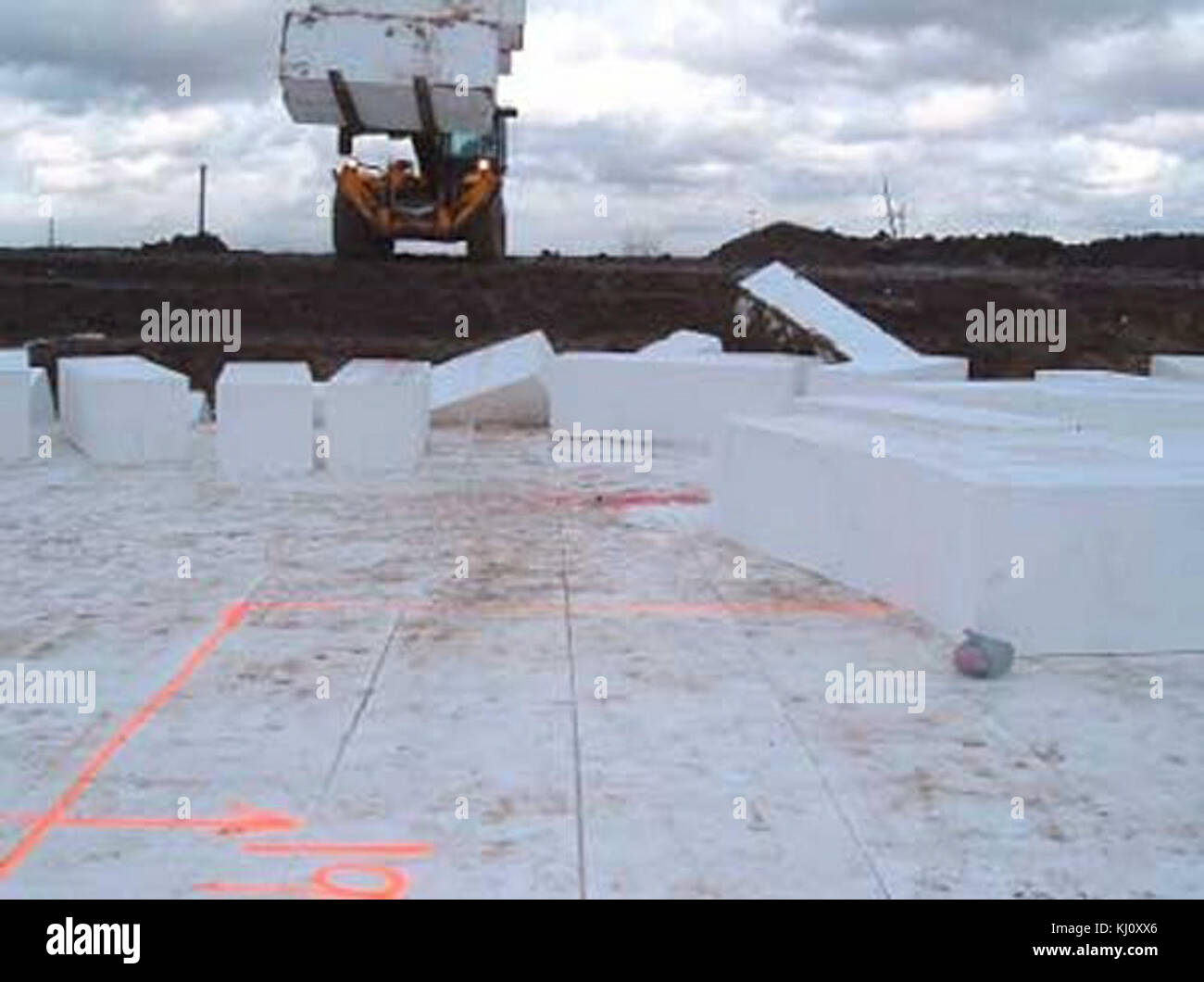 Geofoam hi-res stock photography and images - Alamy