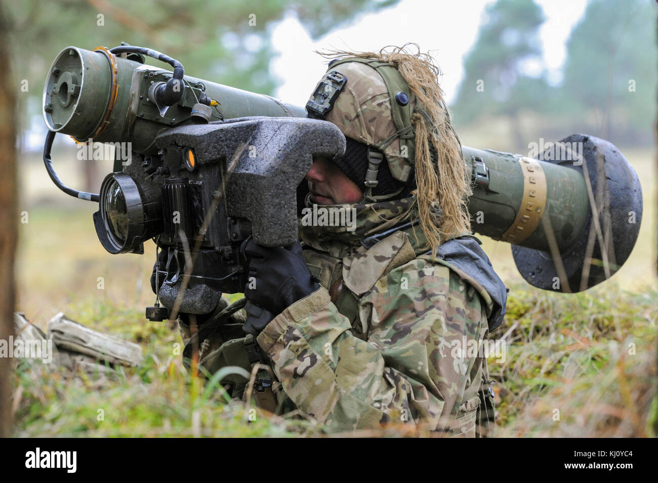 A U.S. Soldier with 2nd Cavalry Regiment operates a Javelin shoulder ...