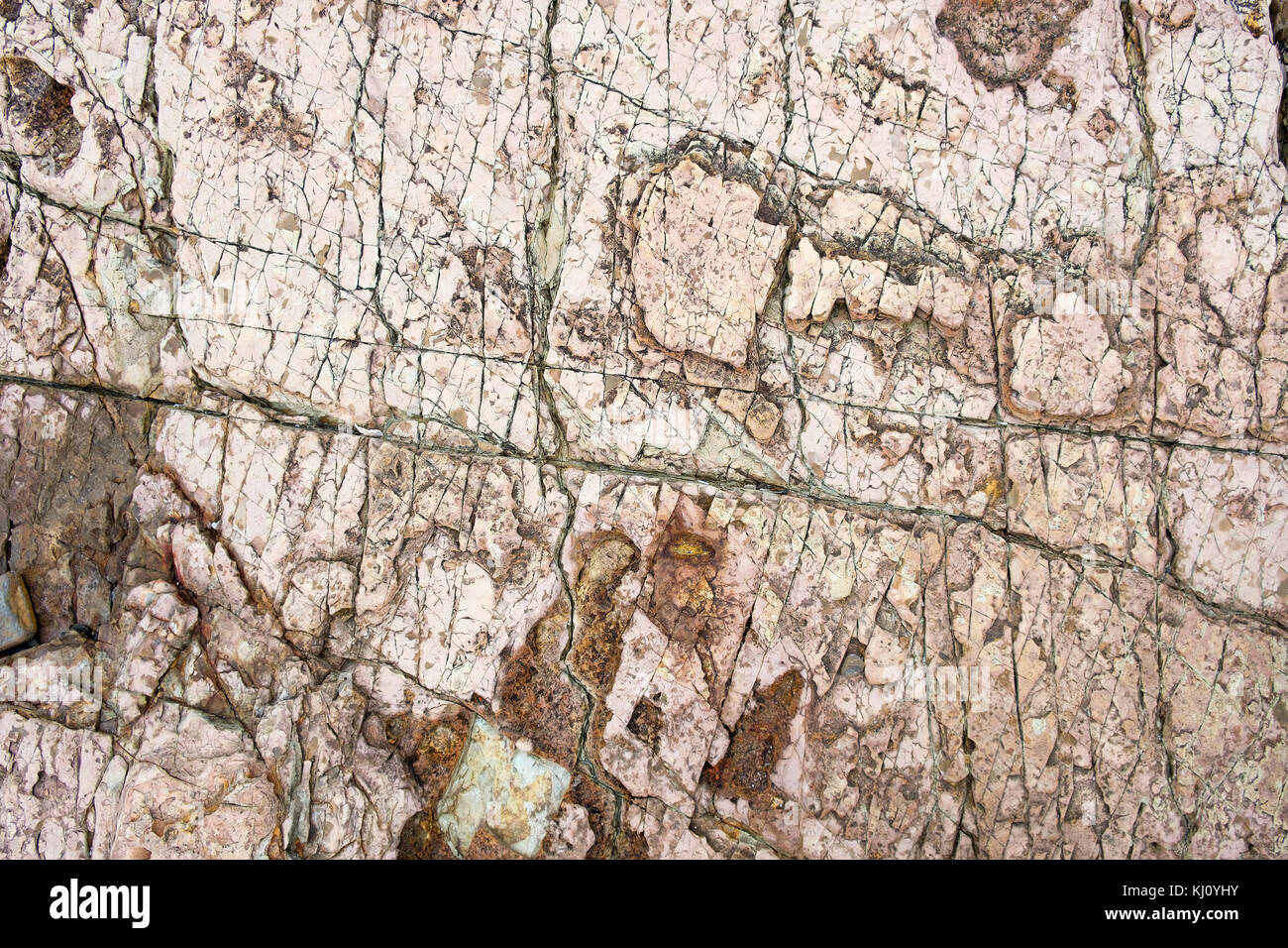 Tilted sedimentary rock layers in hi-res stock photography and images ...