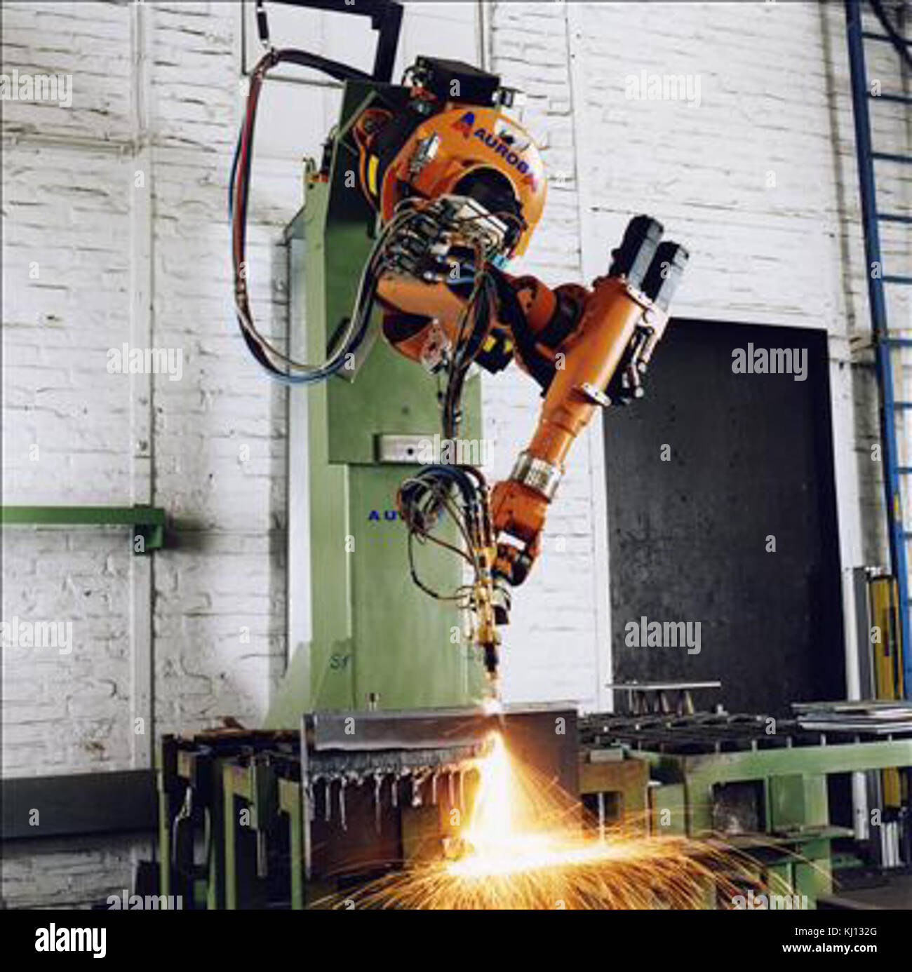 Robotics Cutting Bridge Building Parts Stock Photo - Alamy