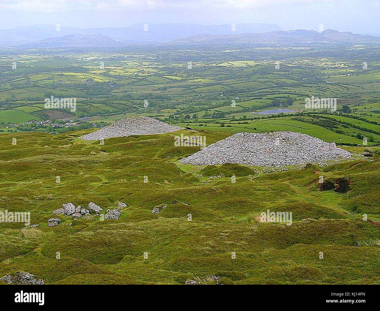 Two of the carrowkeel tombs Stock Photo - Alamy