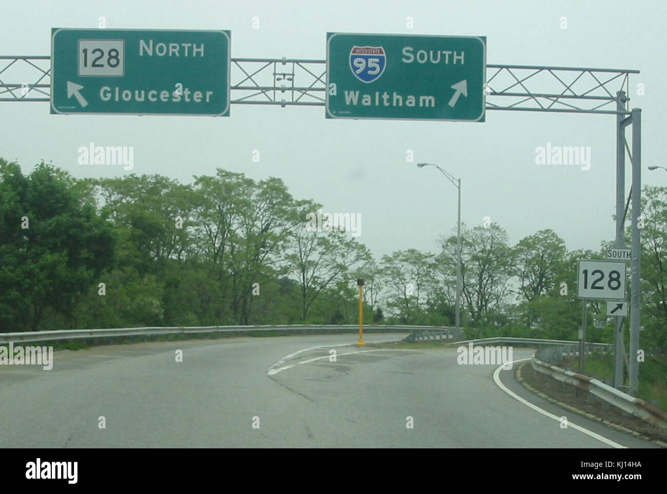 US 1 north ramp to I-95 128 Stock Photo - Alamy
