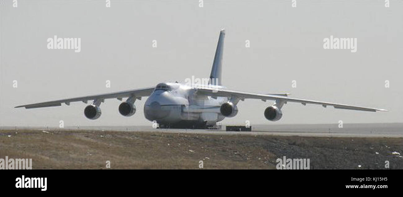 Antonov an-124 vectorsite Stock Photo - Alamy