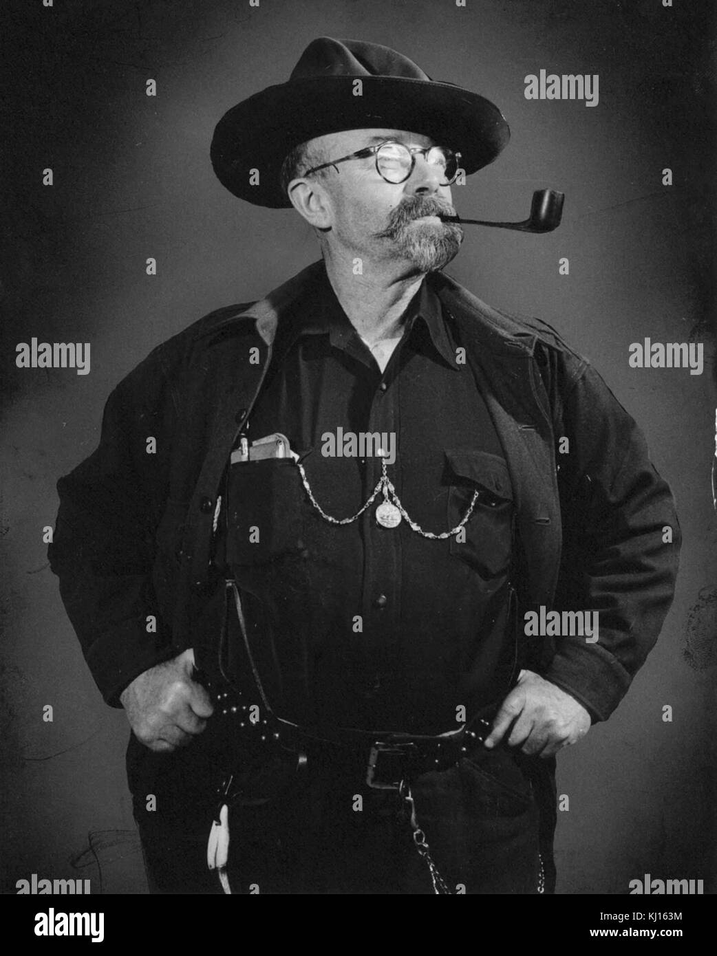 Hat character Black and White Stock Photos & Images - Alamy