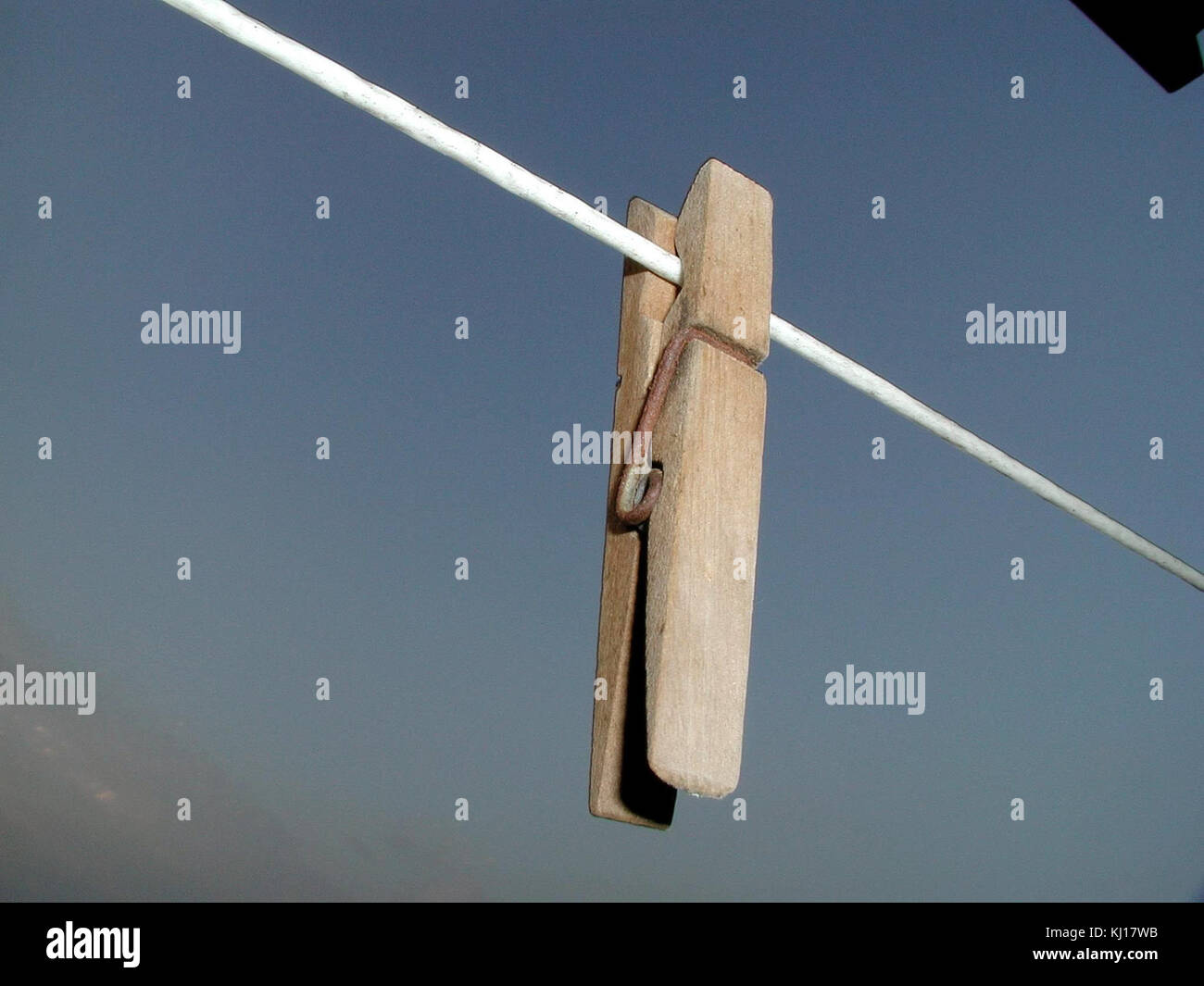 Wire attachment hi-res stock photography and images - Alamy