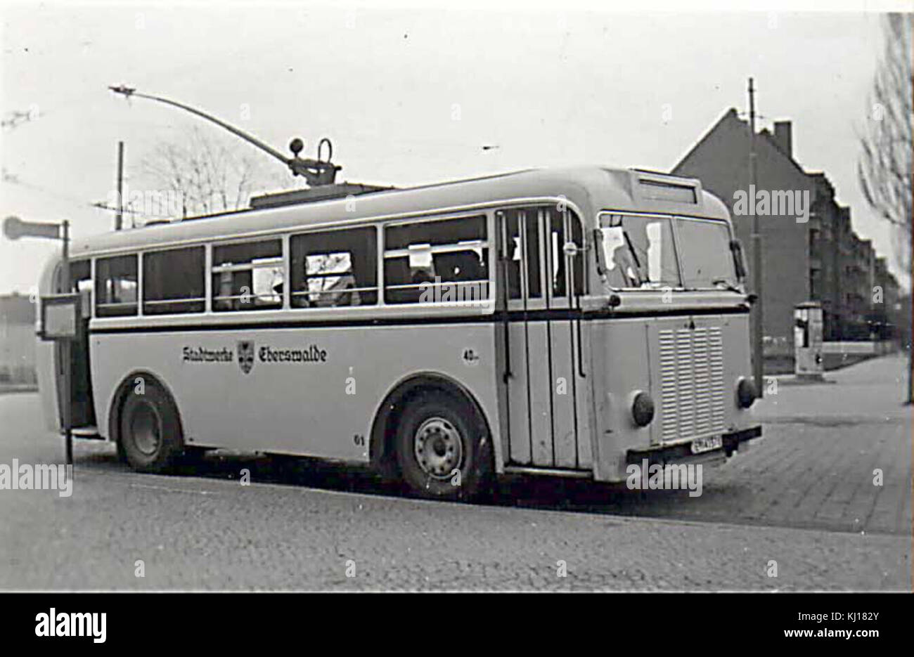 1940s buses hi-res stock photography and images - Alamy