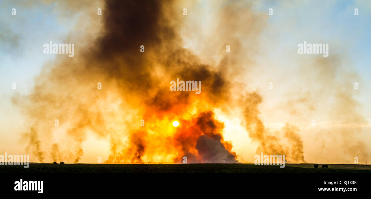 Napalm explosion hi-res stock photography and images - Alamy