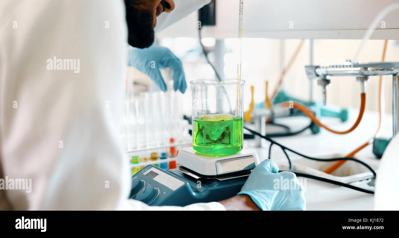 Picture of instrument used for chemical experiments Stock Photo - Alamy