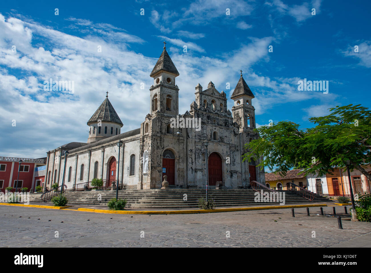 Nicaraguan colonial architecture hi-res stock photography and images ...