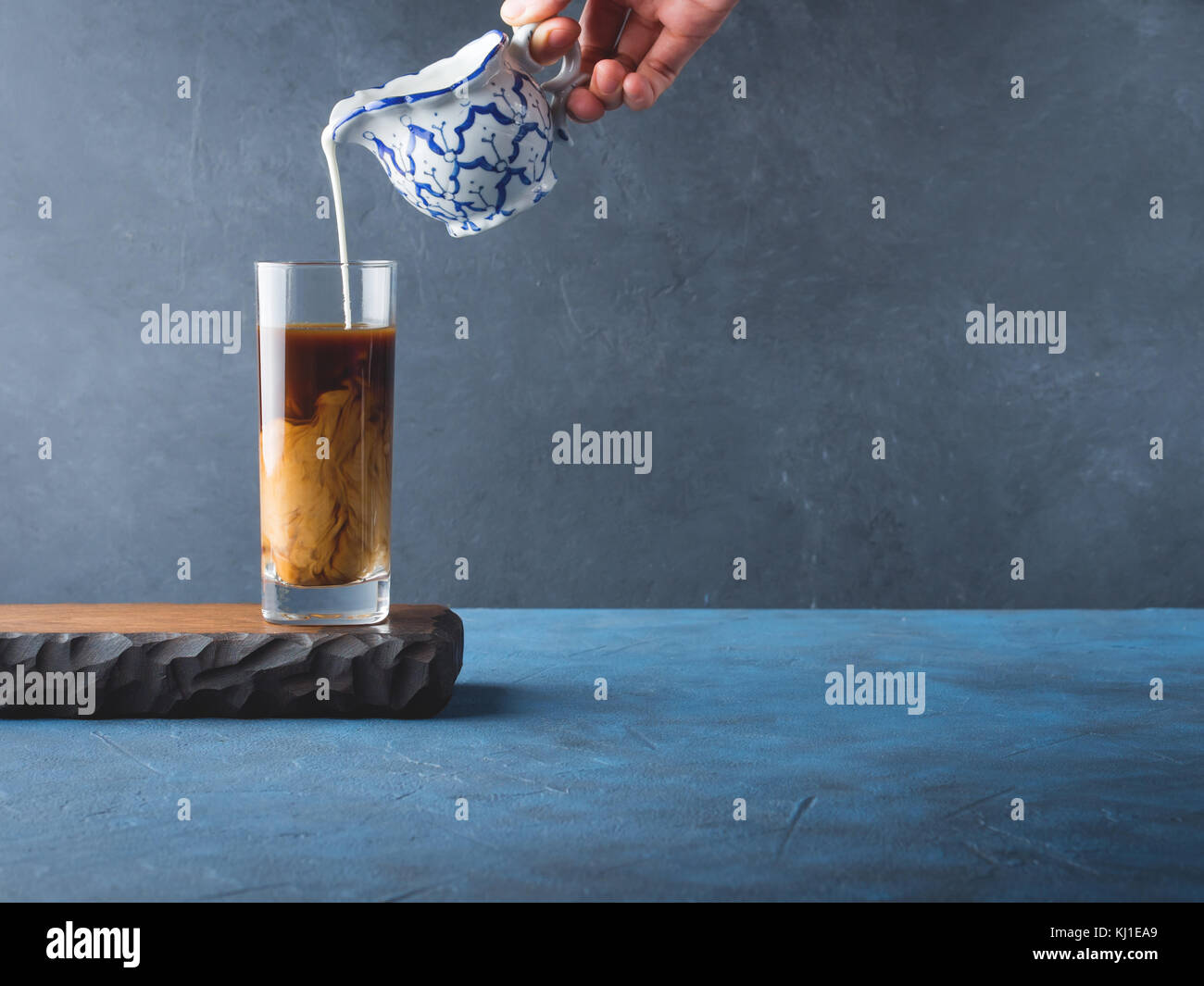 Long pour hi-res stock photography and images - Alamy