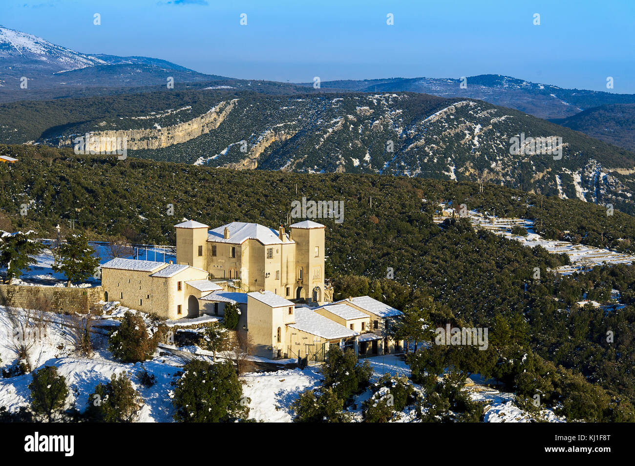Europe, France, Mons, Var. The perched village of Haut-Var under snow Stock Photo - Alamy
