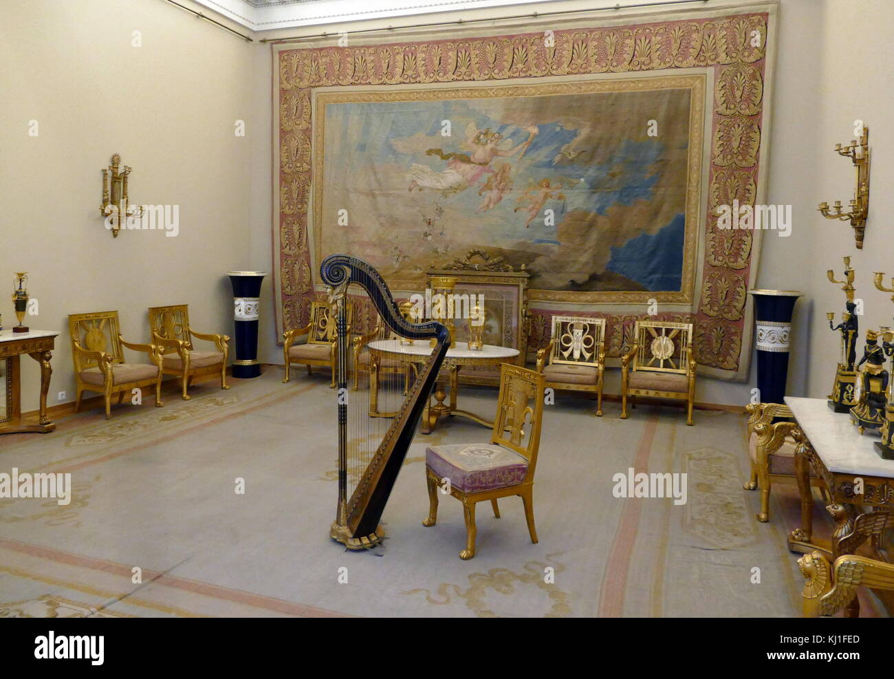 Drawing room tsar nicholas ii winter palace hi-res stock photography ...