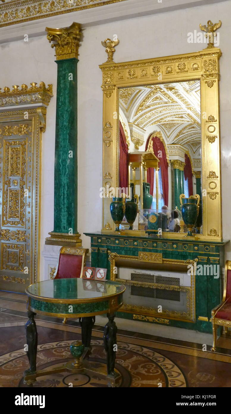 Malachite room winter palace hi-res stock photography and images - Alamy