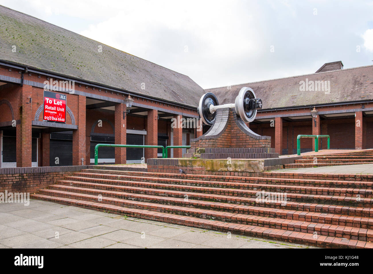 Victoria shopping centre in crewe hi-res stock photography and images ...