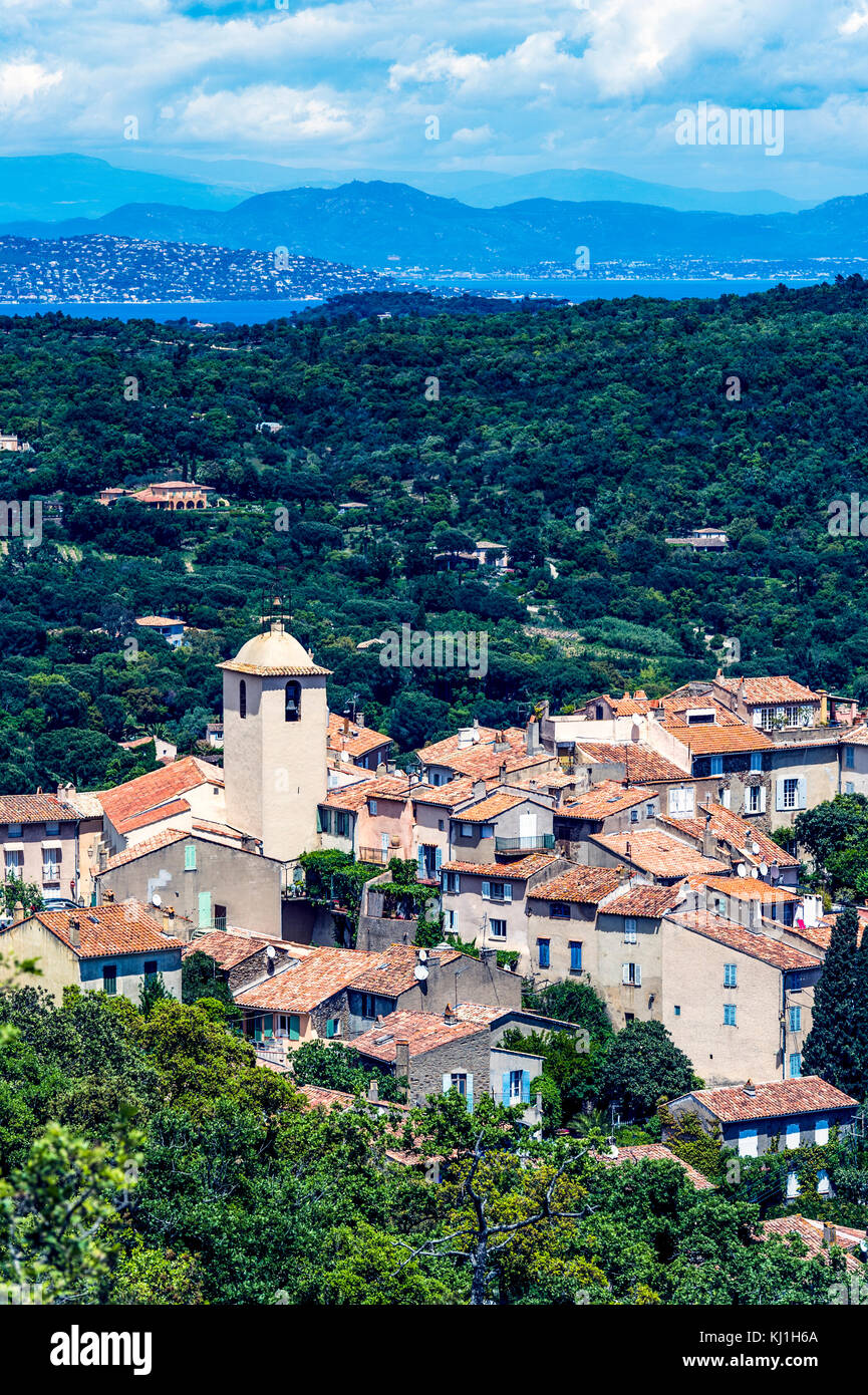 France. Var. Cote d'azur, Ramatuelle, the perched village Stock Photo ...
