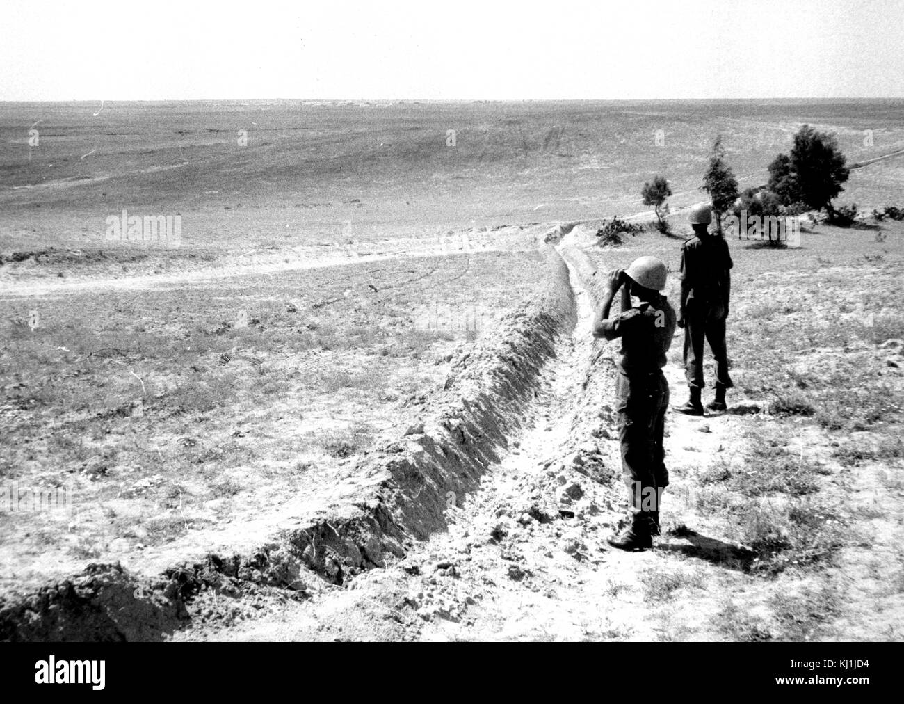 Photograph Of A Contingent Of The United Nations Emergency Force Taking photograph-of-a-contingent-of-the-united-nations-emergency-force-taking