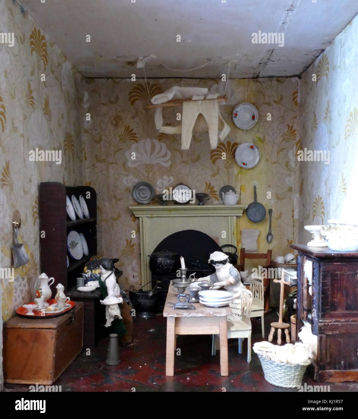 Victorian manor house hi-res stock photography and images - Alamy