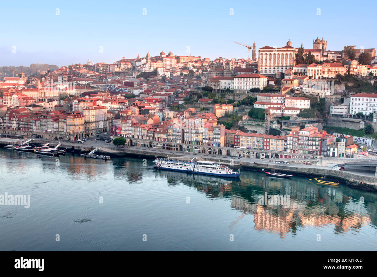 Porto city river hi-res stock photography and images - Alamy