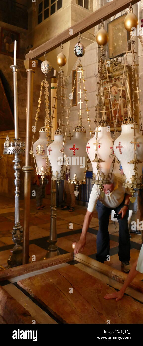 Anointing of jesus hi-res stock photography and images - Alamy