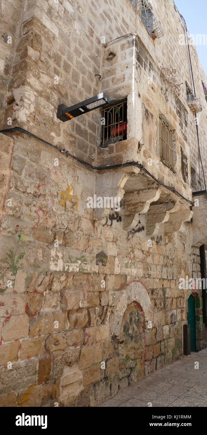 Old city street in Jewish quarter of Jerusalem, Israel Stock Photo - Alamy