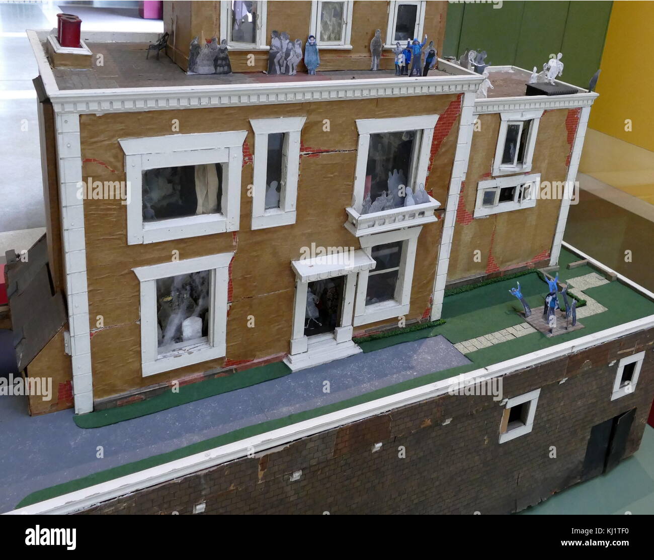 1950s school building hi-res stock photography and images - Alamy