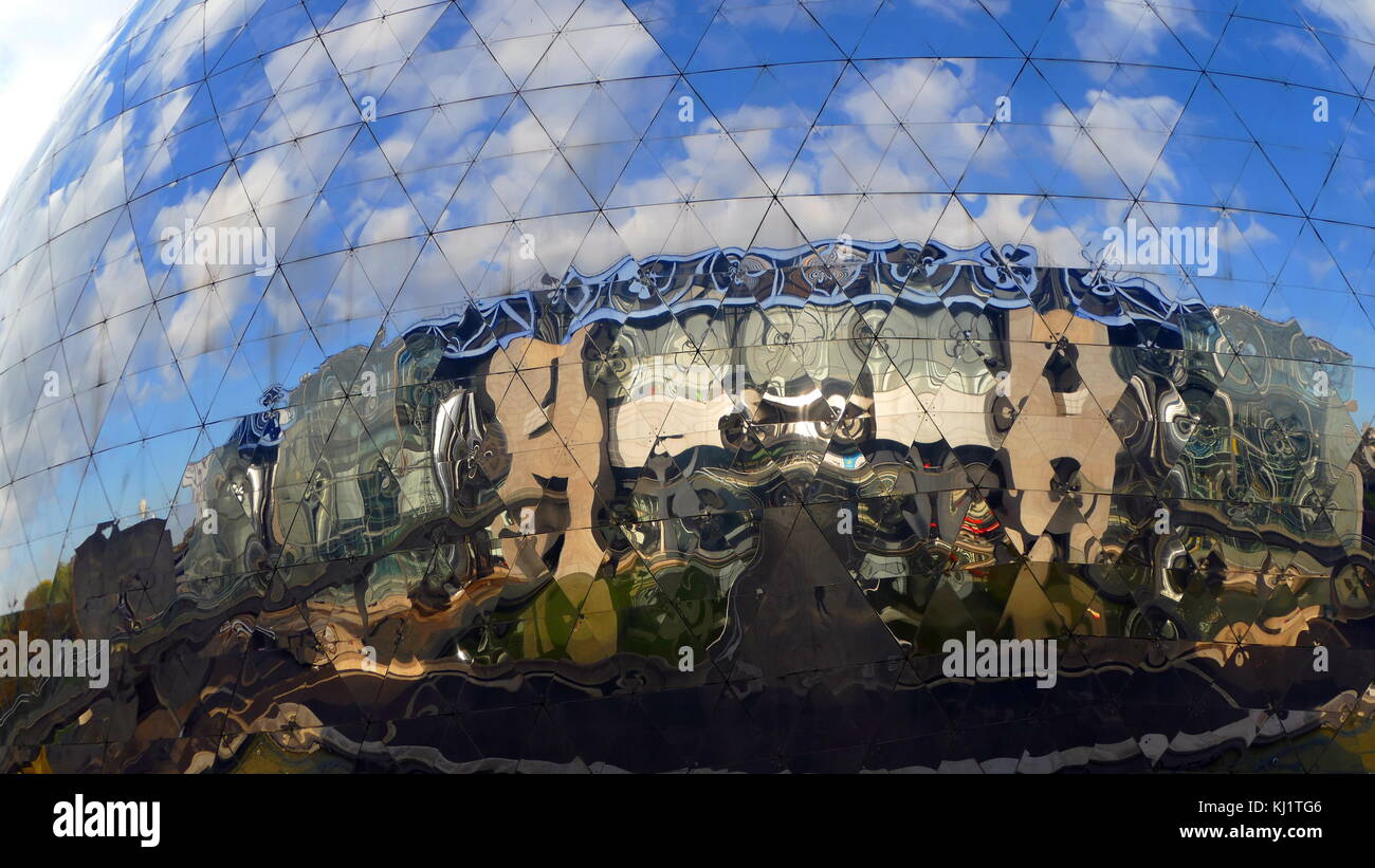 The façade of La GEode is a mirror-finished geodesic dome opened in ...