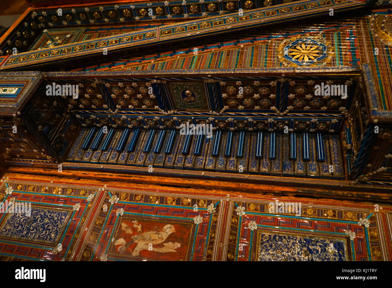 Virginal Keyboard High Resolution Stock Photography and Images - Alamy