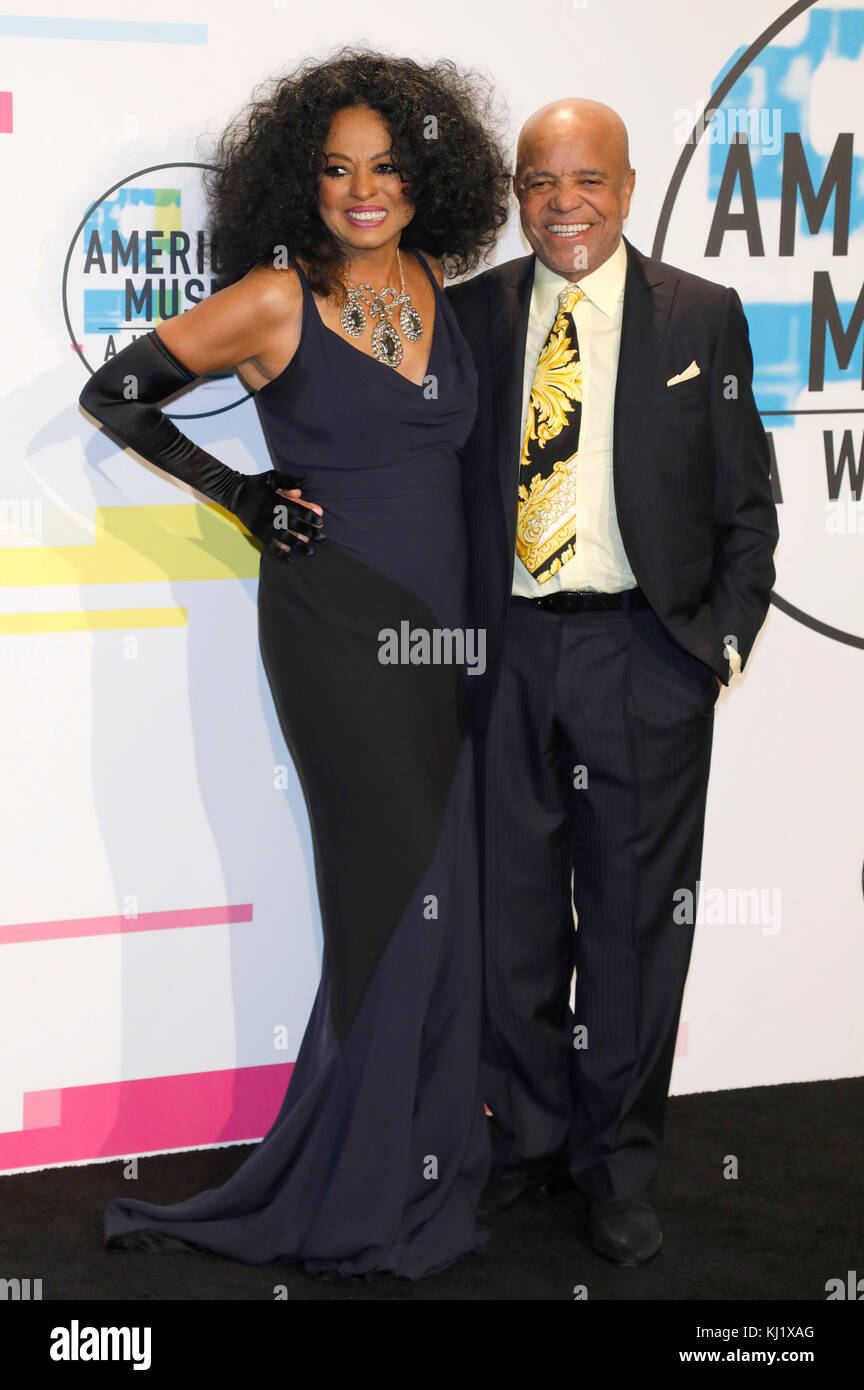 Diana Ross and Berry Gordy attend the 2017 American Music Awards at ...