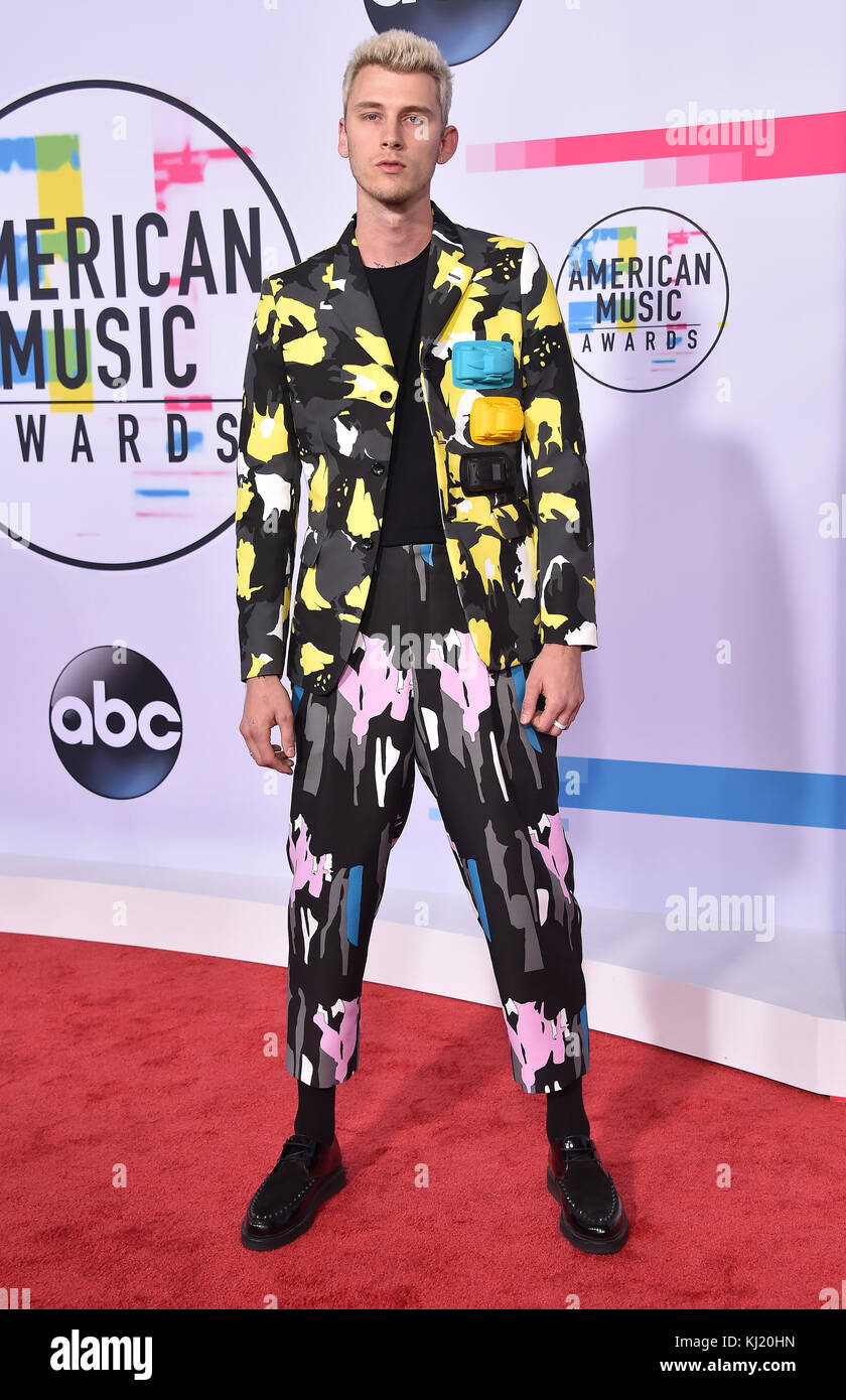 Machine gun kelly american music awards hi-res stock photography and ...