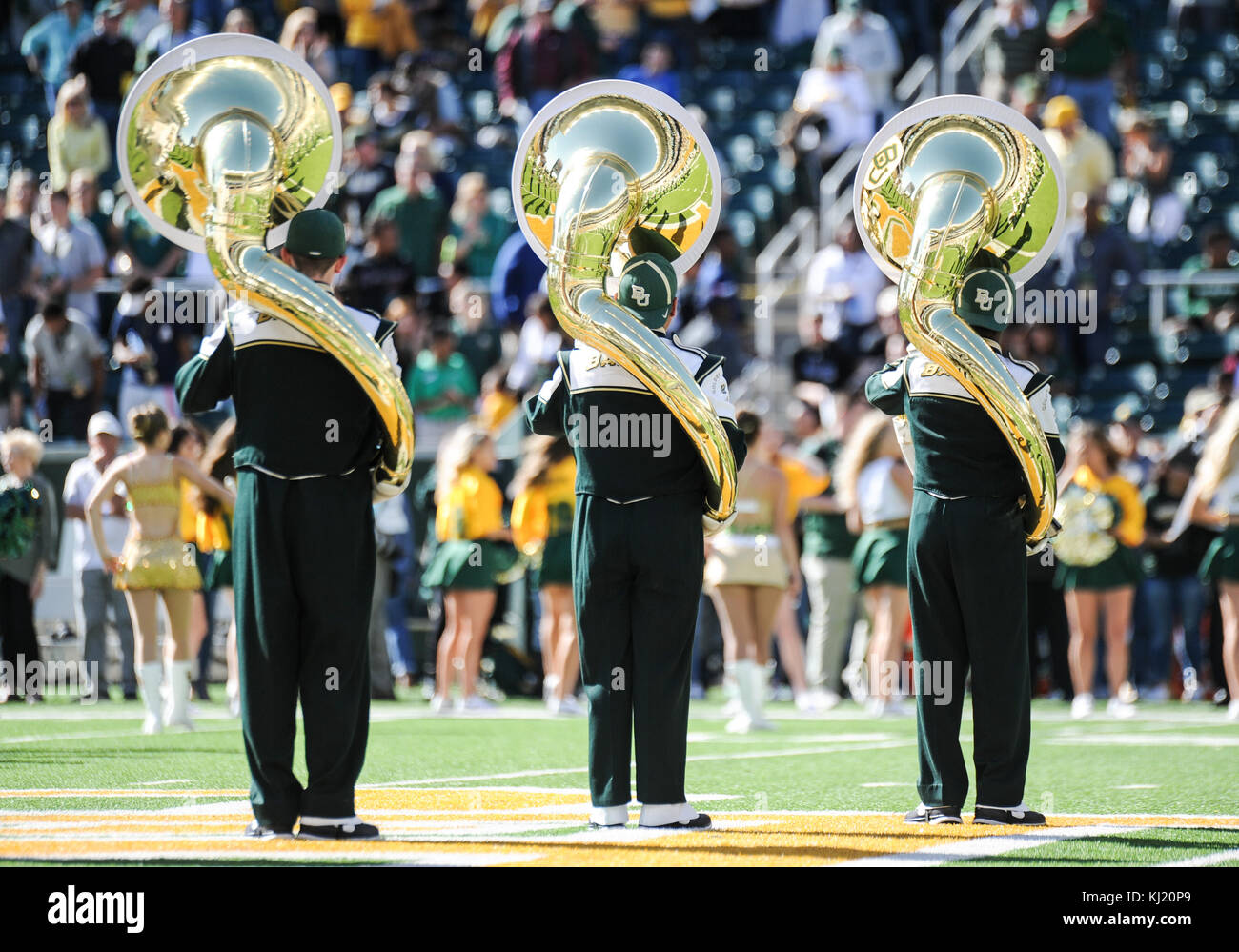 Big bears band hi-res stock photography and images - Alamy