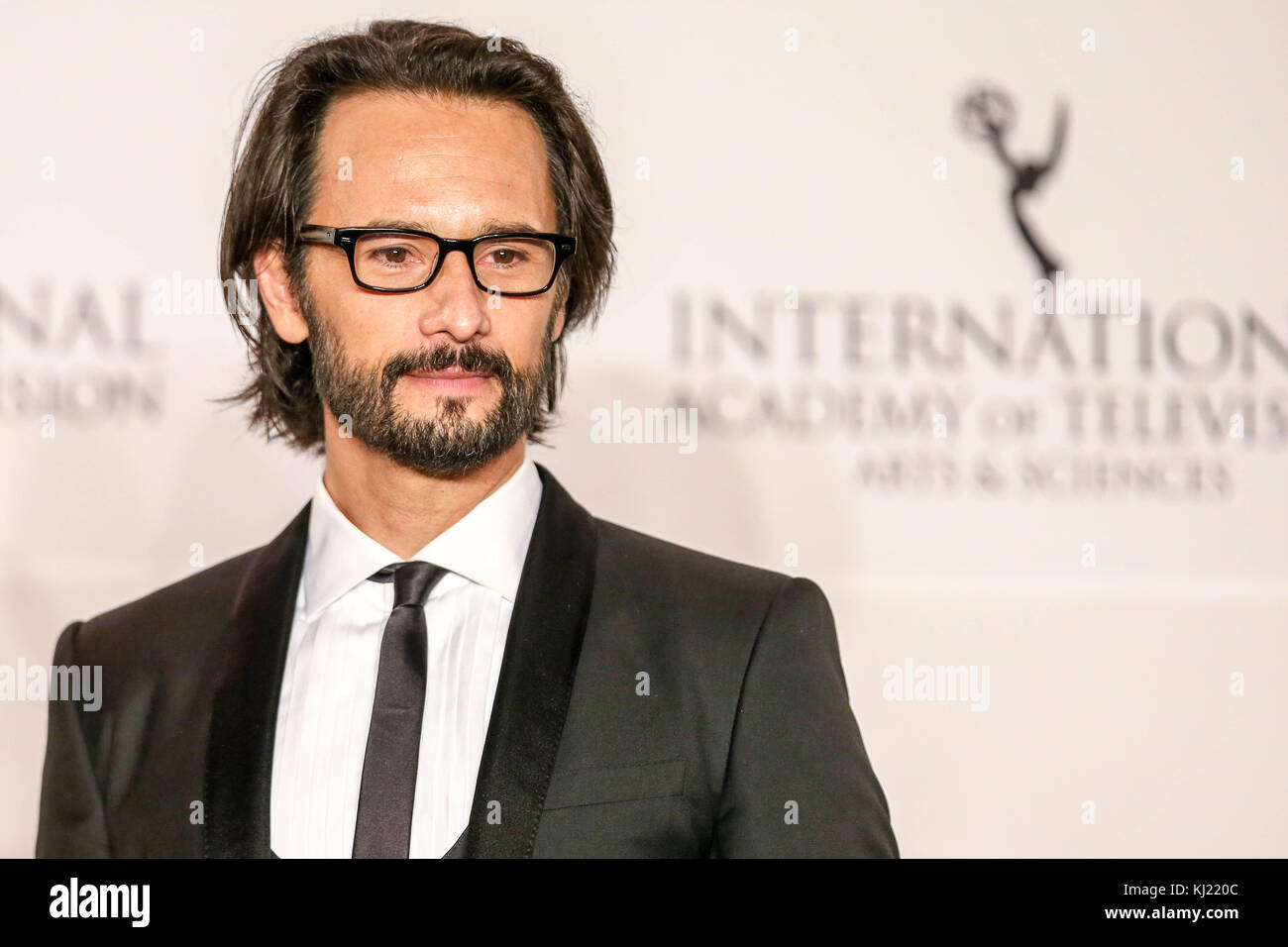 New York, USA. 20th Nov, 2017. Brazilian actor Rodrigo Santoro during ...