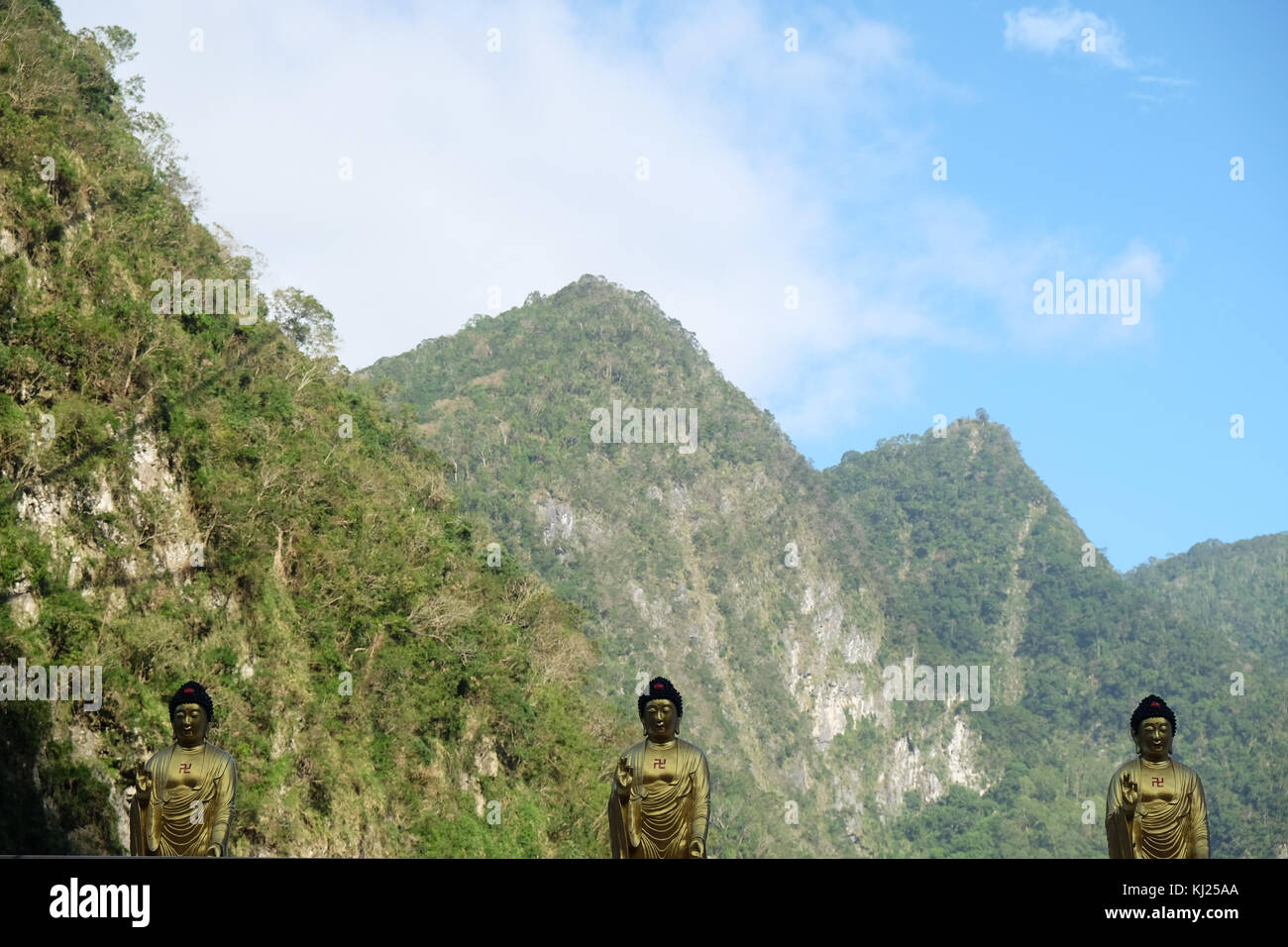 Day in taroko national park hi-res stock photography and images - Alamy