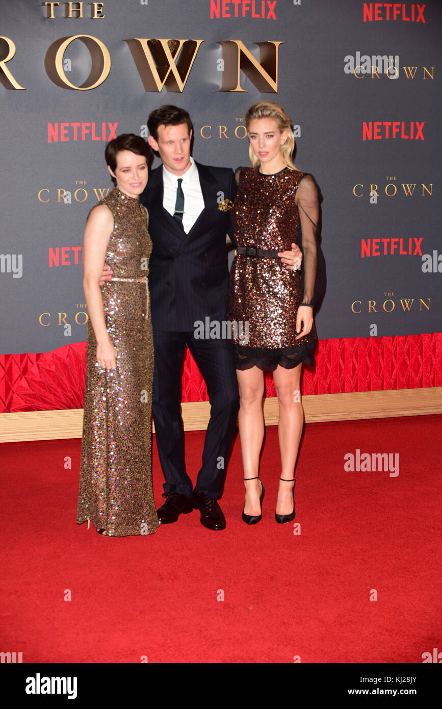Claire foy and vanessa kirby the crown hi-res stock photography and ...