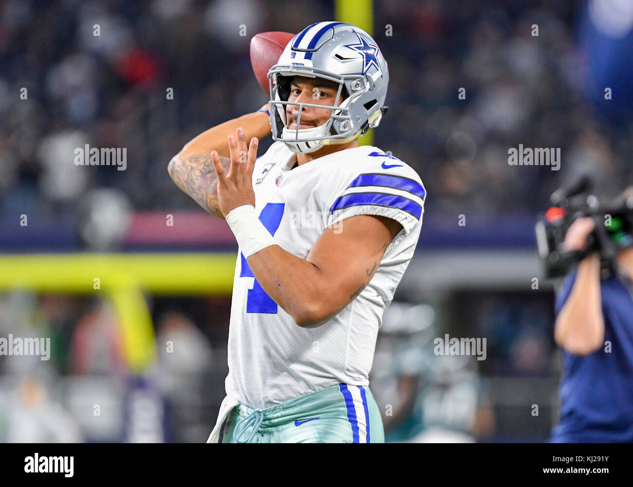 Dallas cowboys quarterback dak prescott hi-res stock photography and ...