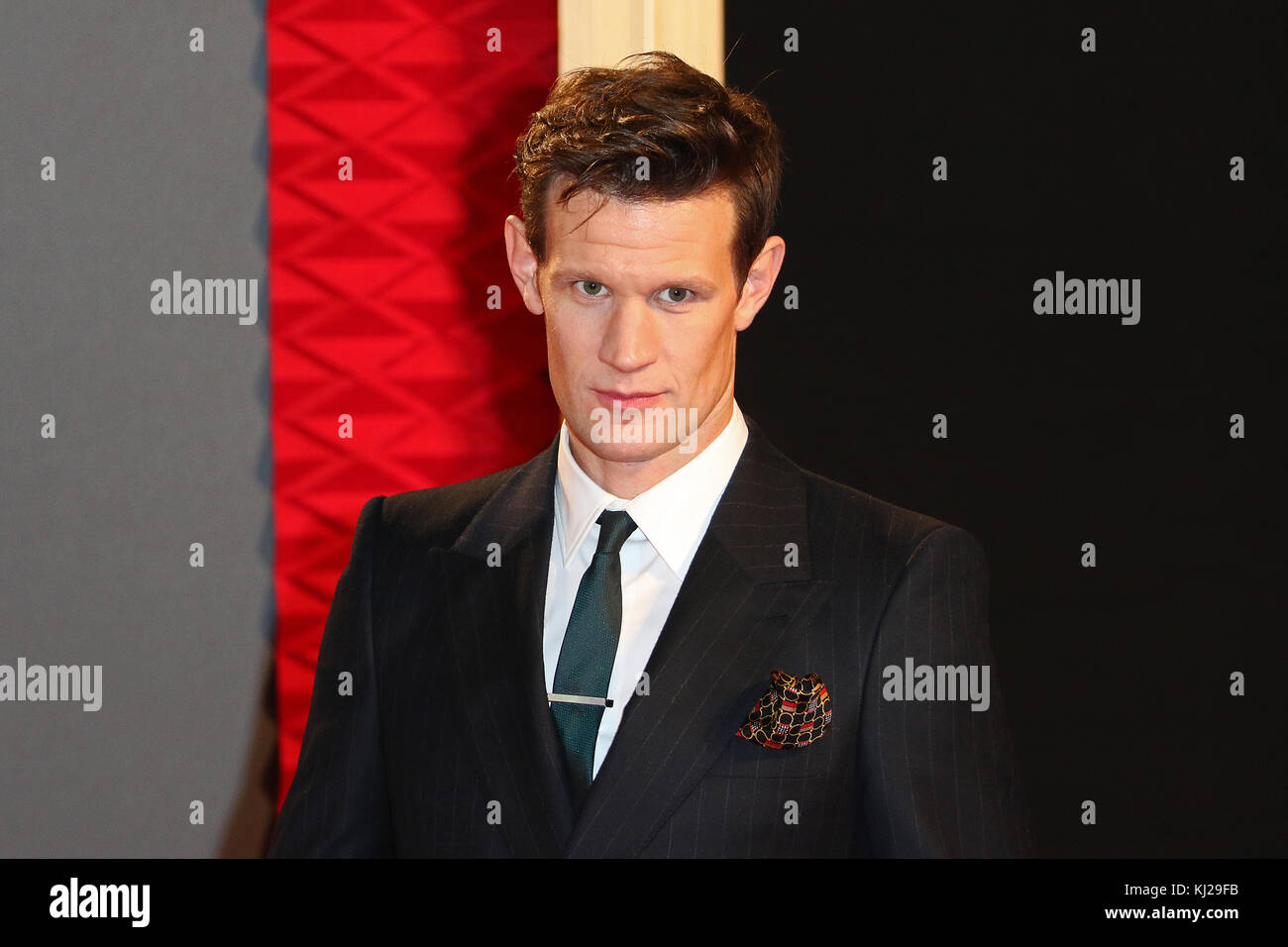 London, UK. 21st Nov, 2017. Matt Smith, The Crown - Season 2 World ...