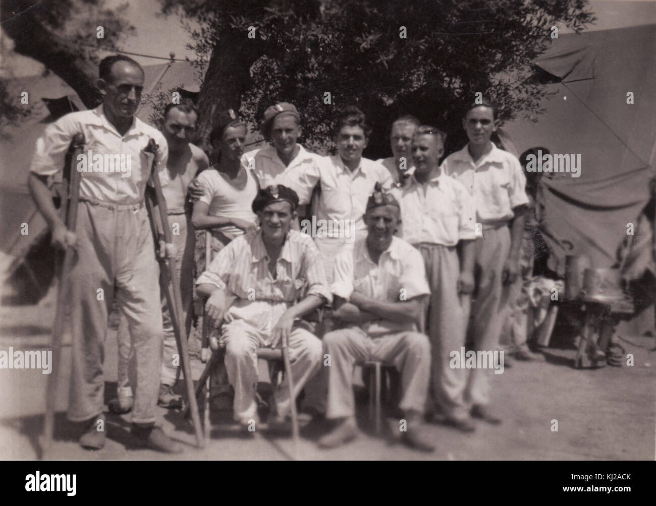 Polish ii corps 1945 hi-res stock photography and images - Alamy